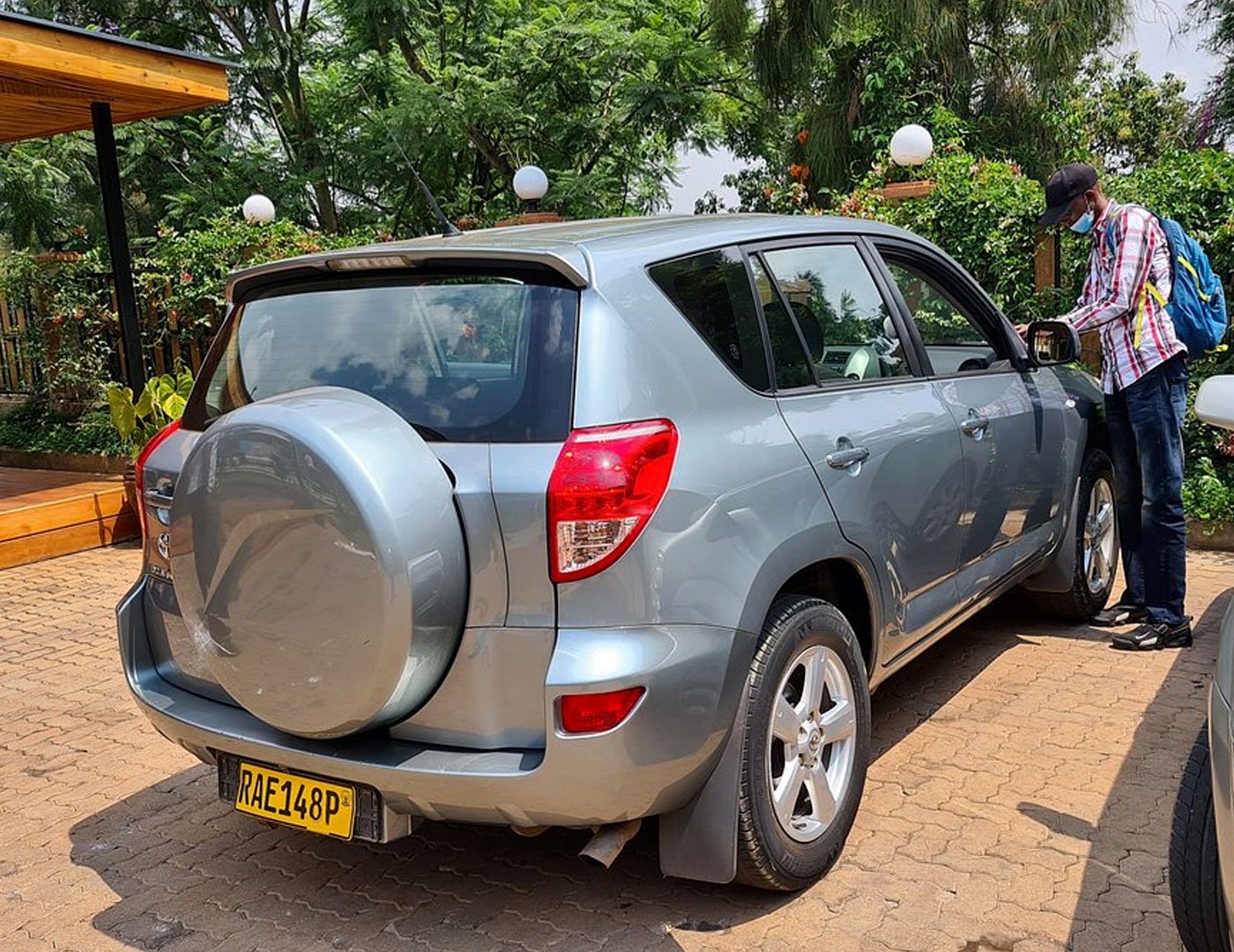 Toyota Rav4 - Car Rental in Rwanda